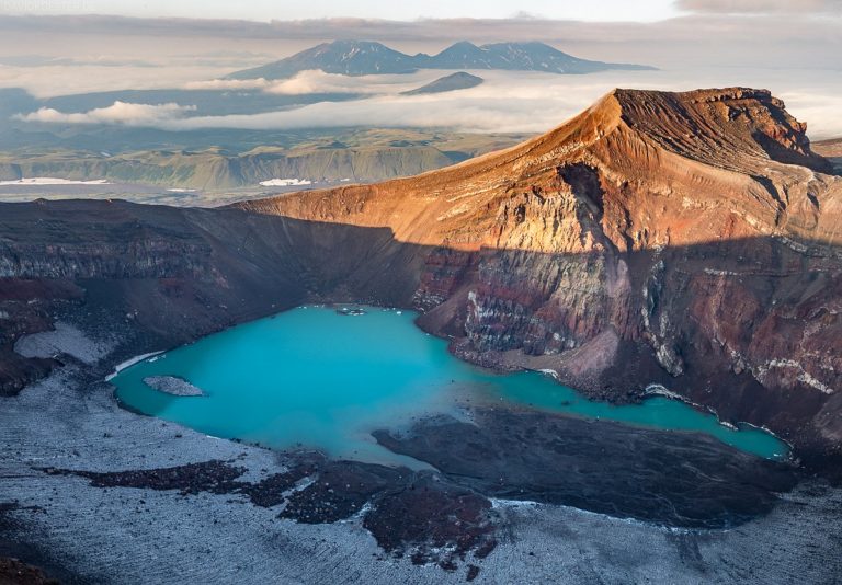 Kamtschatka - Kratersee des Mutnowsky Vulkans - Landschaftsfotograf ...