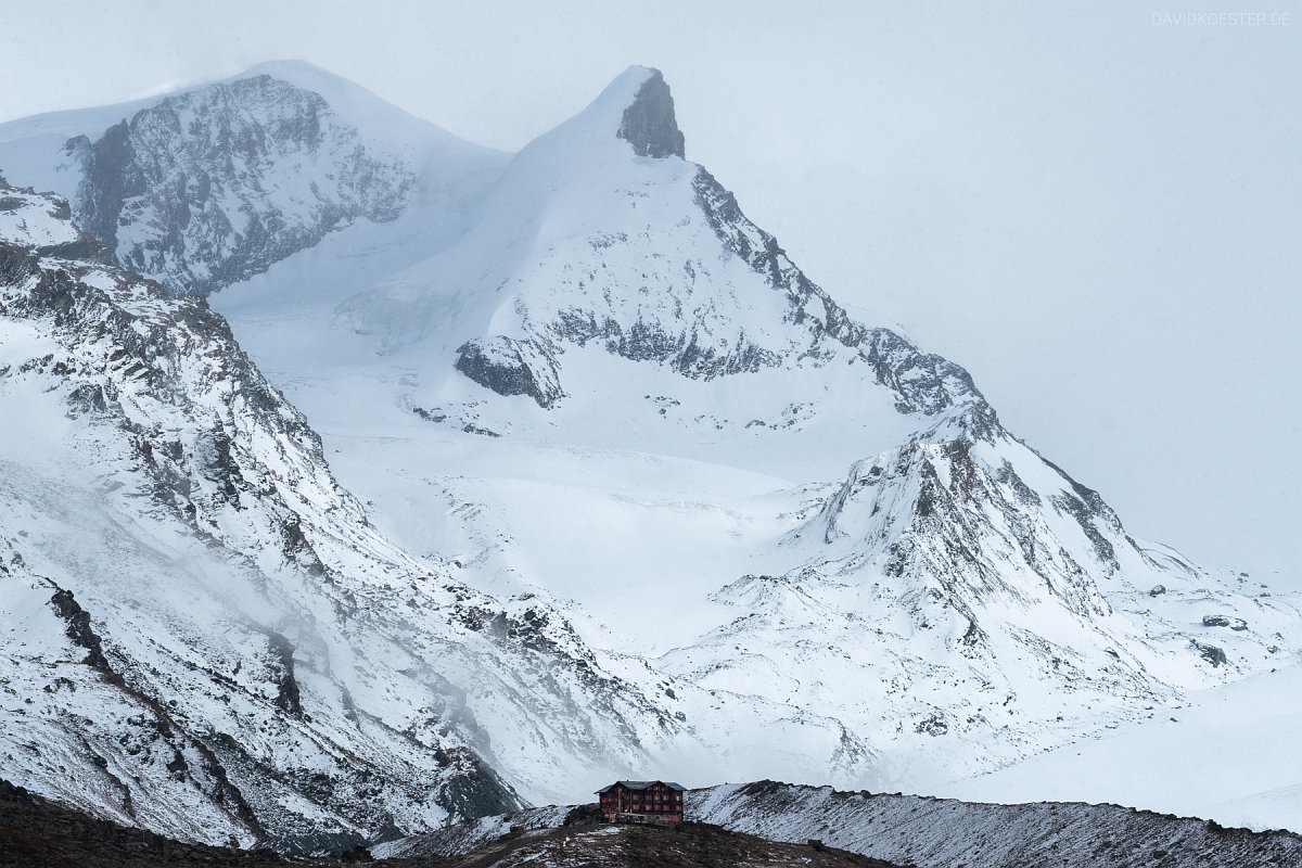 Schweiz - Hütte auf Fluhalp, Wallis - Landschaftsfotograf David Köster